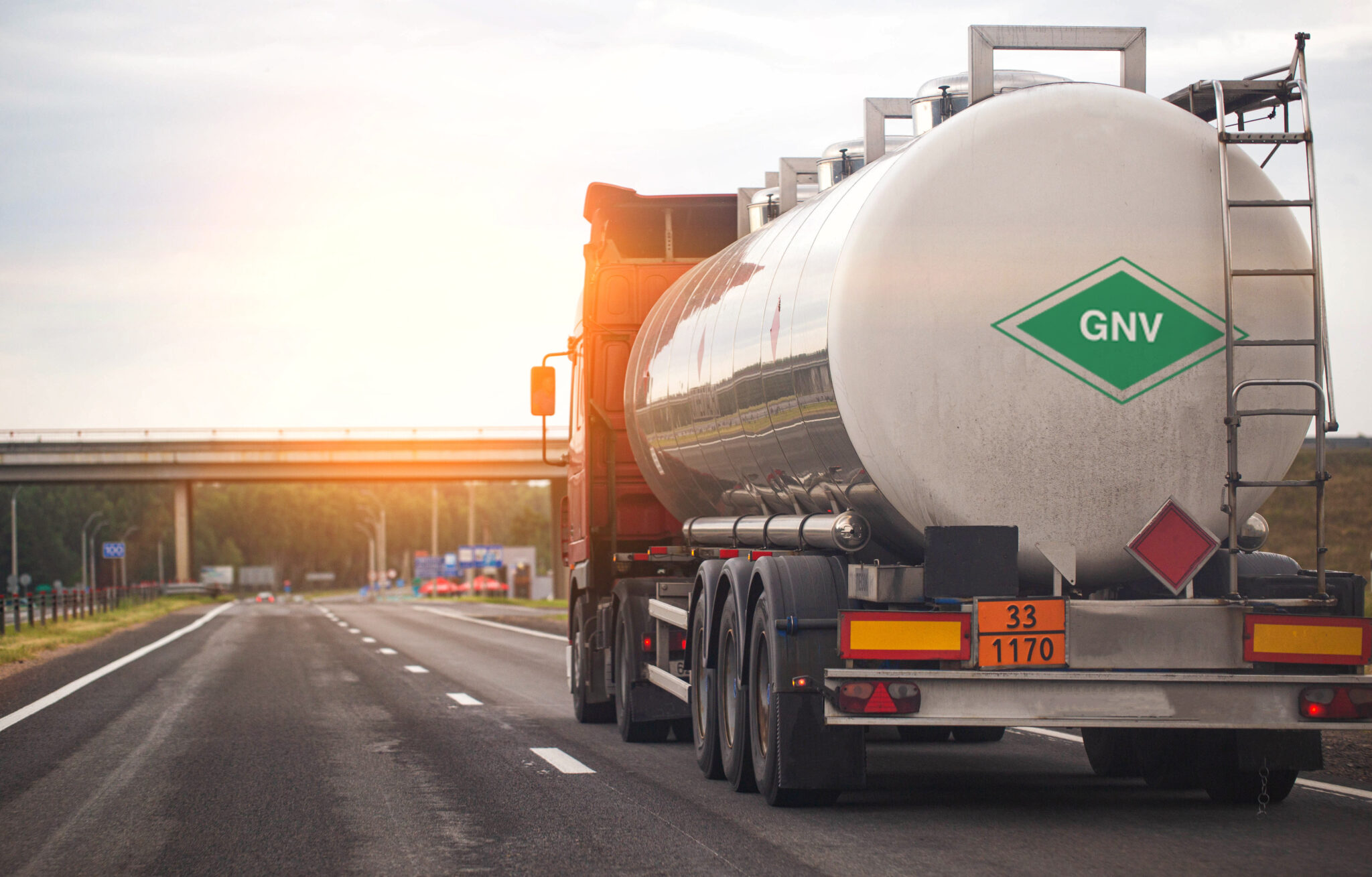 L’enjeu de l’utilisation des véhicules ADR à motorisation GNL/GNC - GESIP